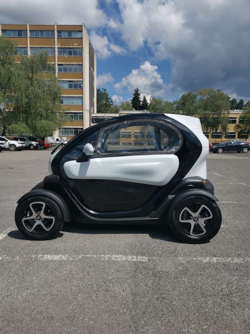 Renault Twingo Twizy elektricni automatik, 2016 god.