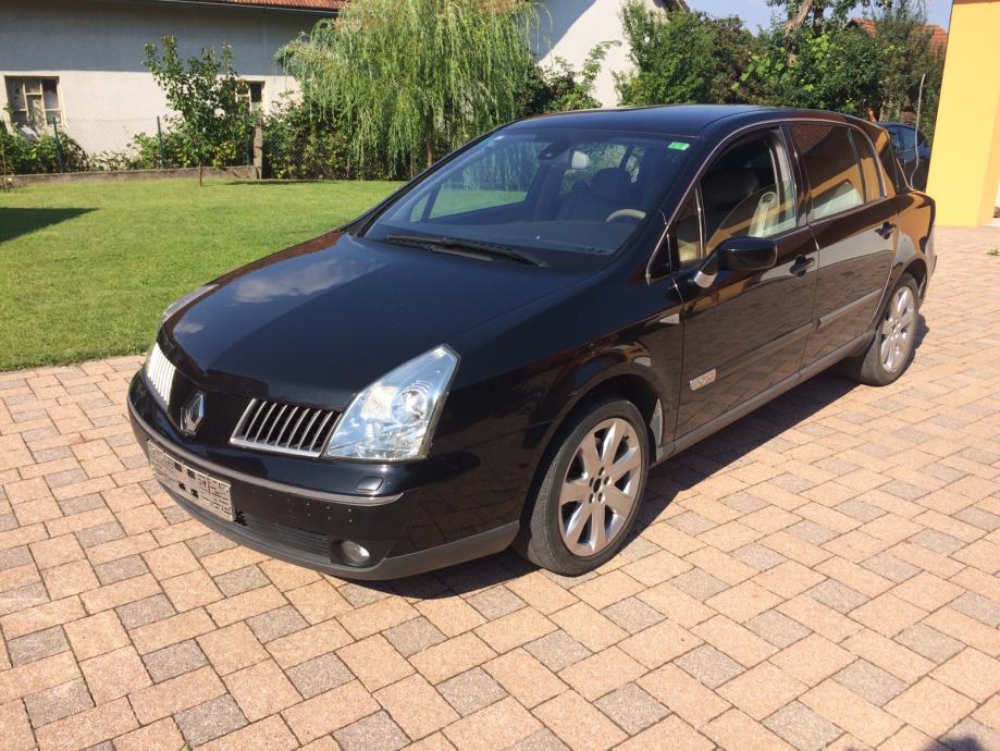 Renault Vel Satis 3,0 V6 registriran godinu dana, 2004 god.