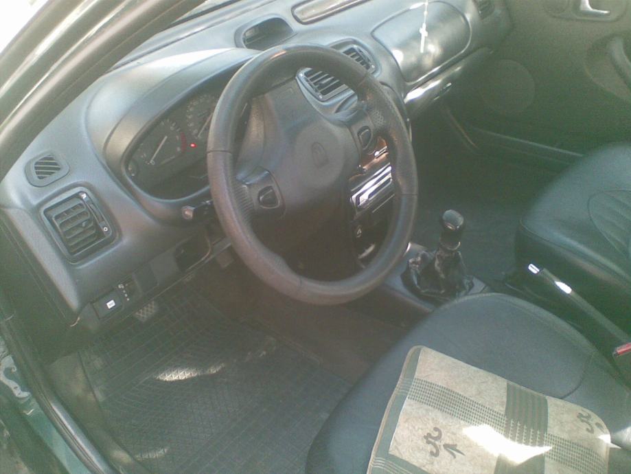 Rover 200 214 Si, 1998 god.