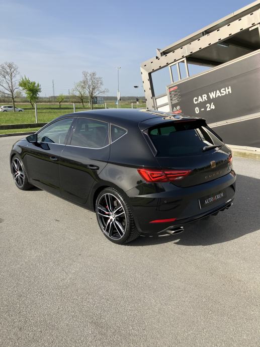 SEAT LEON 2,0 TSI CUPRA REDIZAJN, DSG 300 KS ,TOP STANJE, 2017 god.