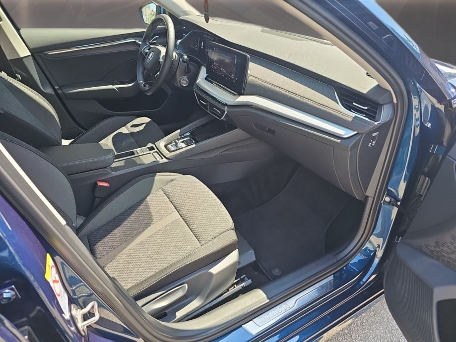 Škoda Octavia 1,5 TSI,DSG,HEUD UP,LED SVIJETLA,VIRTUAL,KEYLESS GO ...