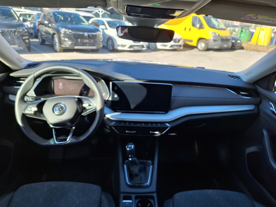 Škoda Octavia 2,0 TDI STYLE, 2023 god.