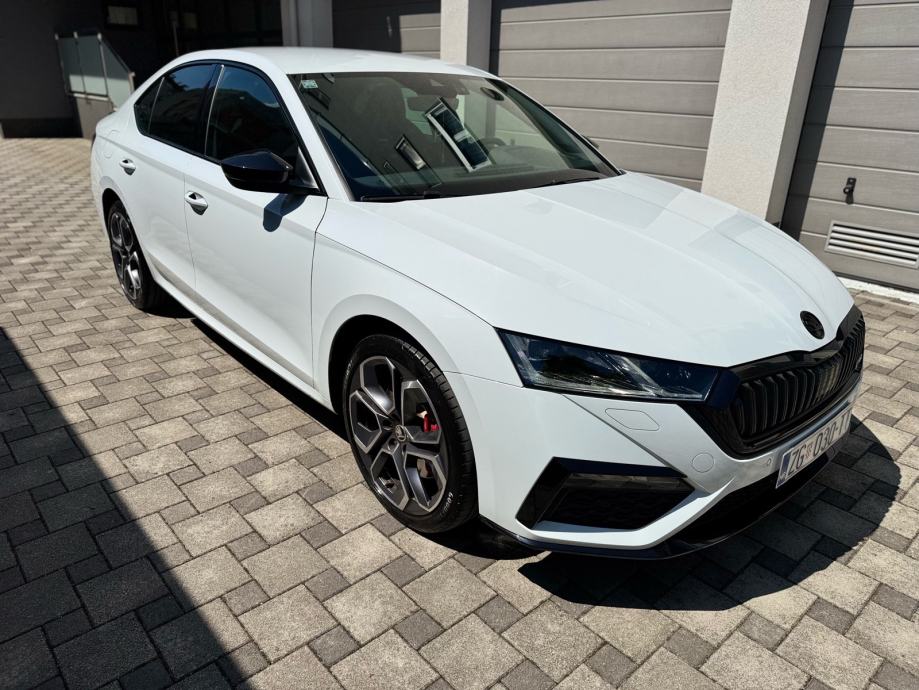 Škoda Octavia RS Plug-in Hybrid – 245KS, TVORNICKO JAMSTVO, kao nova ...