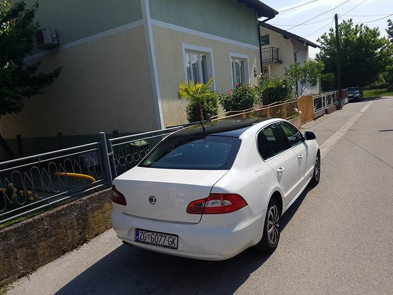 Škoda Superb 2,0 TDI HITNO PRODAJEM !!!! 6700€ !!!, 2009 god.