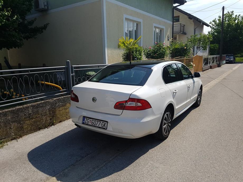 Škoda Superb 2,0 TDI HITNO PRODAJEM !!!! 6700€ !!!, 2009 god.