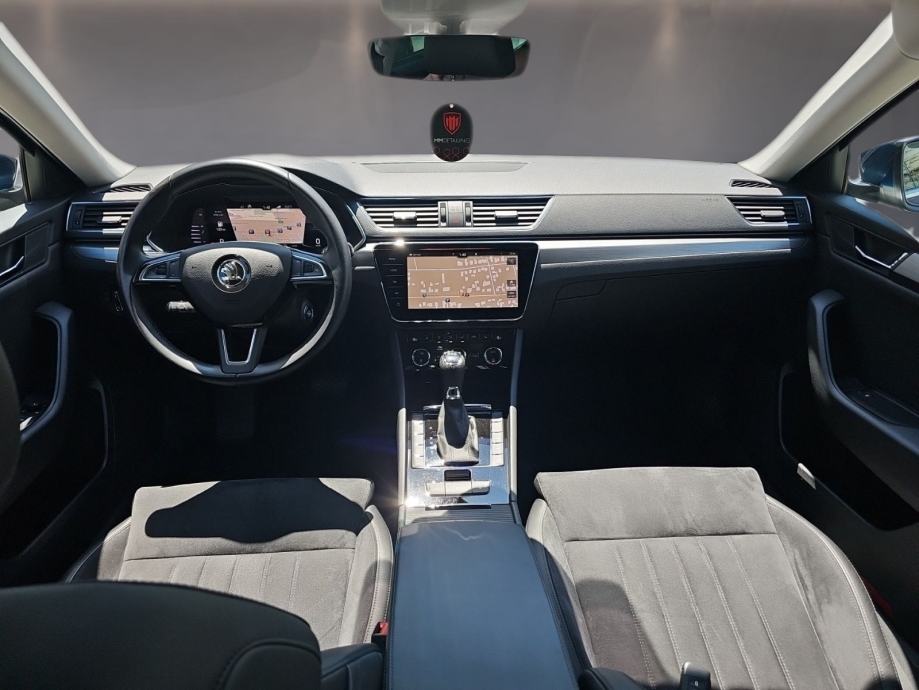 Škoda Superb Combi 2,0 TDI DSG, ALCANTARA, VIRTUAL COCKPIT, KEYLESS GO ...