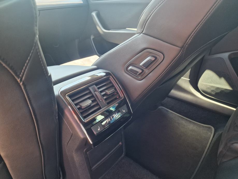 Škoda Superb Combi 2,0 TDI DSG, ALCANTARA, VIRTUAL COCKPIT, KEYLESS GO ...