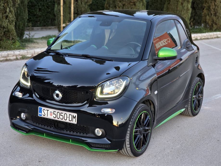 Smart EQ fortwo Brabus Greenflash Limited, domet 125km, 2017 god.