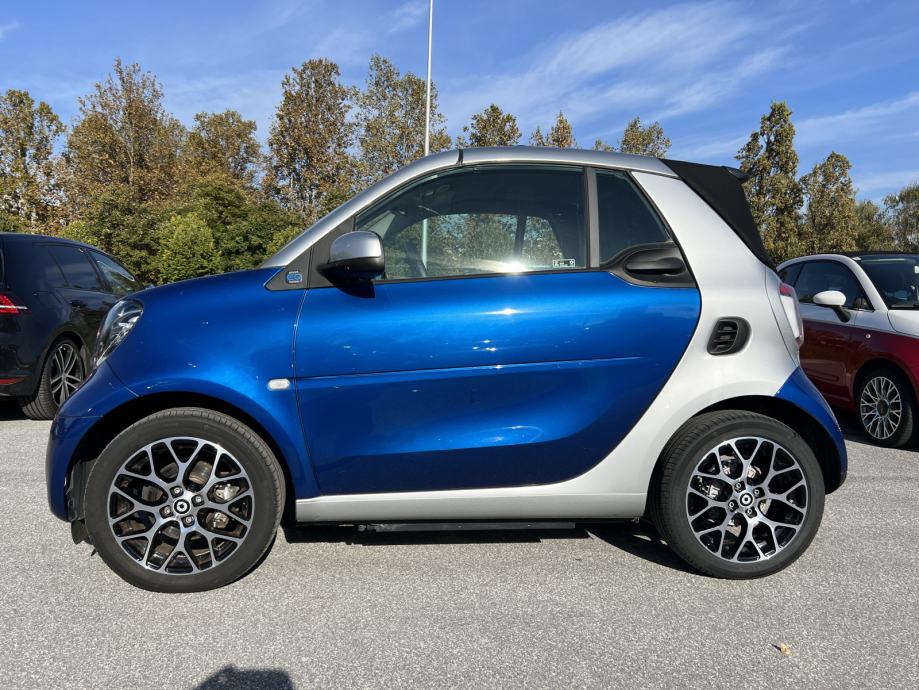 ⚡Smart EQ fortwo CABRIO Prime Exclusive 10/21 garancija reg. 22kW⚡ ...