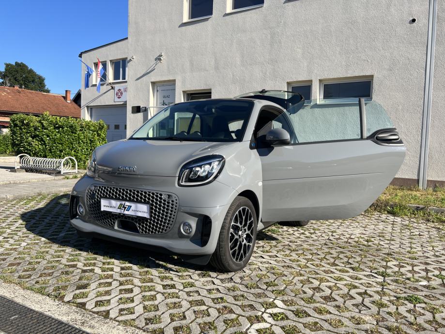 ⚡️Smart EQ fortwo Prime Exclusive JBL 12/22 posebna boja garan 12/24 ⚡ ...