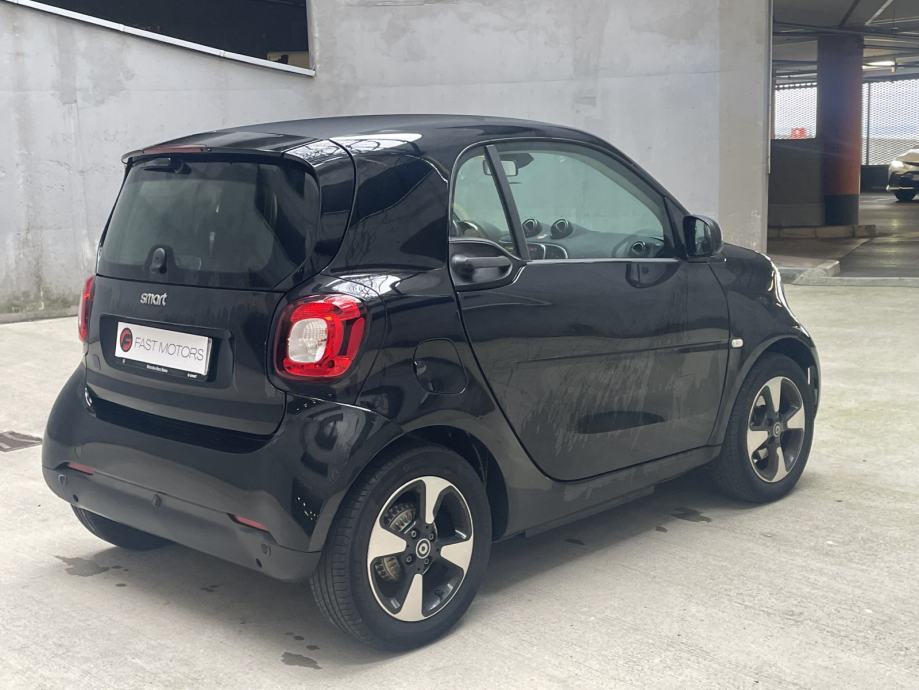 Smart EQ fortwo EQ, 2021 god.