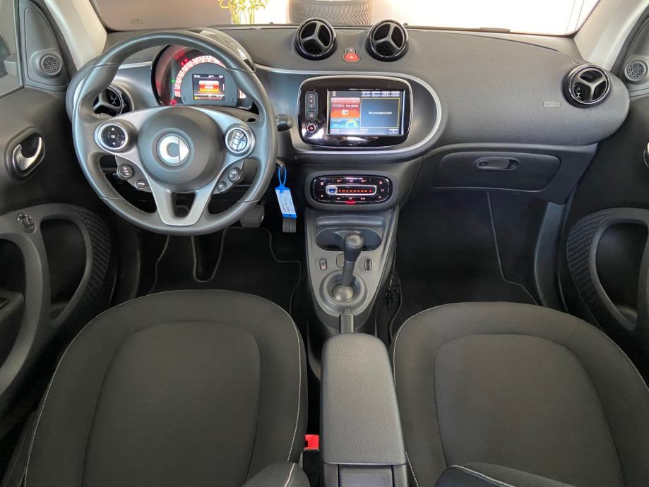 Smart F2 66kw Passion Automatik *Registriran 1. godinu*, 2016 god.