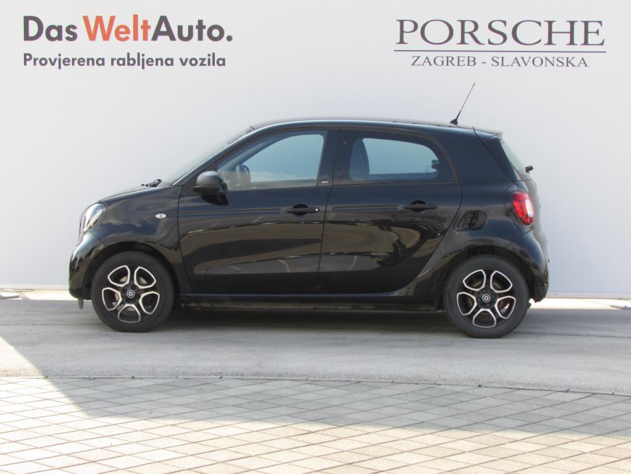Smart forfour 0,9 Passion 66 KW automatik, 2017 god.