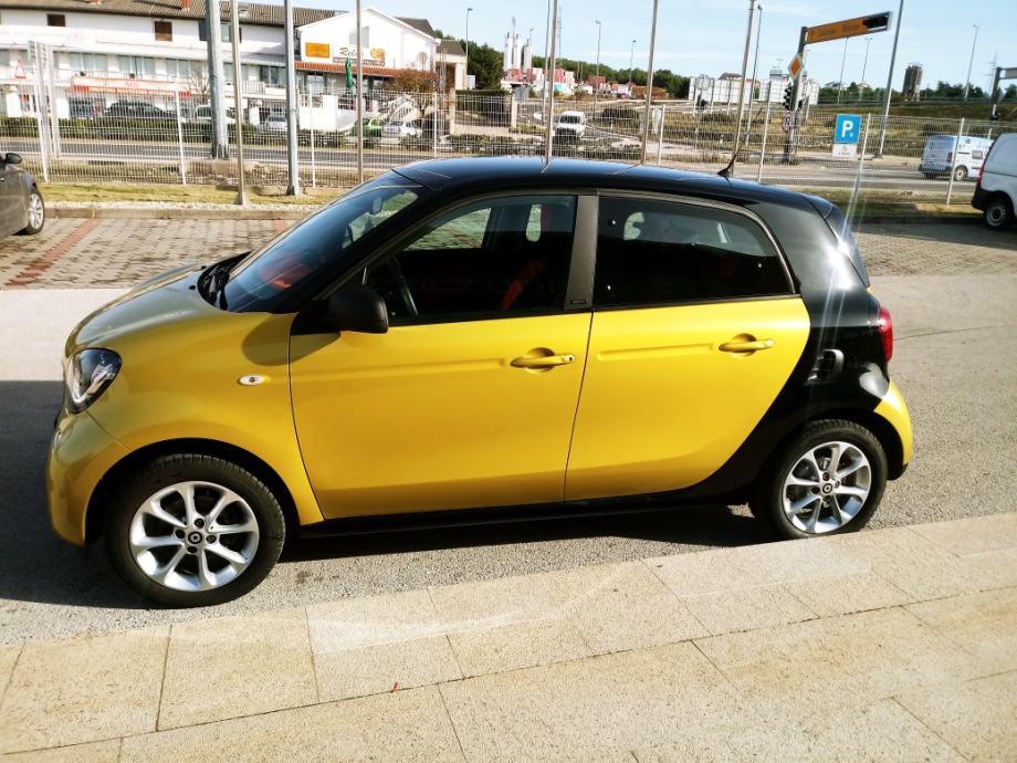 Smart forfour 1.0 Passion, 2017 god.