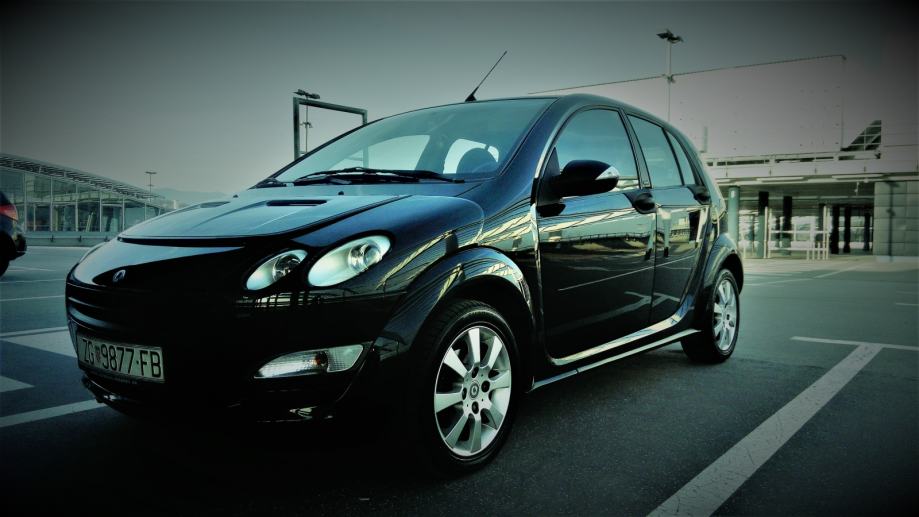 *SMART FORFOUR 1,5-DIESEL*2006god* Mercedes-Benz motor, 2006 god.