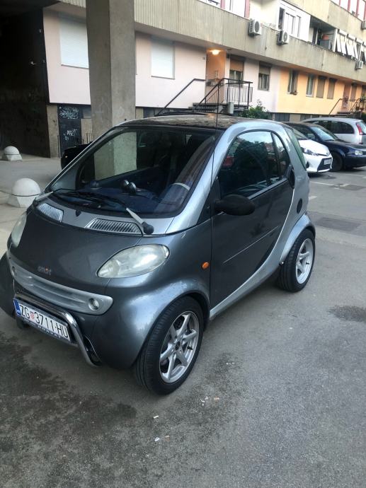 Smart forfour 450 automatik, 2001 god.