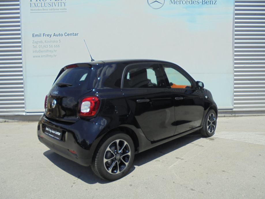 Smart forfour Passion 52kW Twinamic, 2017 god.