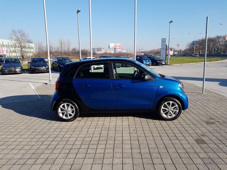 Smart forfour automatik Passion, 2017 god.
