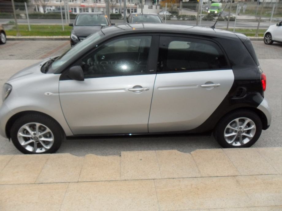 Smart forfour automatik Passion, 2017 god.