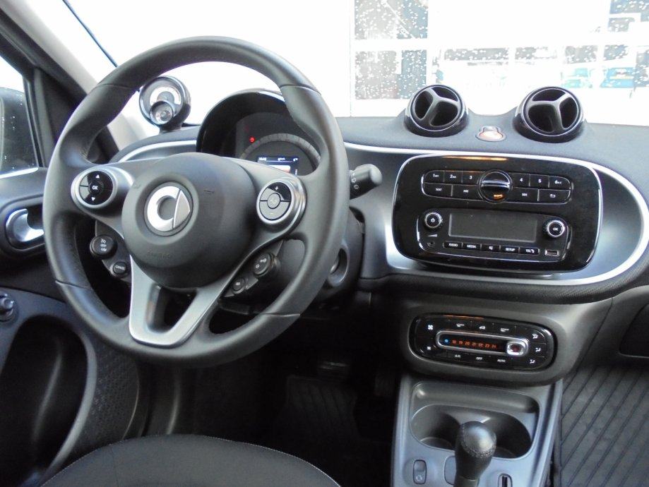 Smart forfour Passion 52 kW Twinamic *BLUE SALE*, 2018 god.