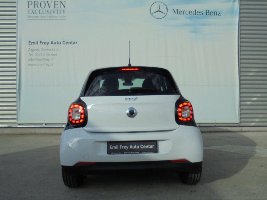 Smart forfour passion automatik 66 kw, 2017 god.