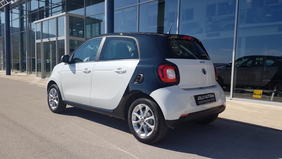 Smart forfour Passion automatik, 2017 god.