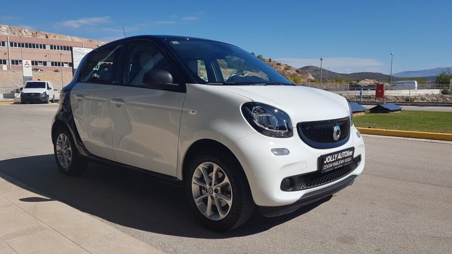 Smart forfour Passion automatik, 2017 god.