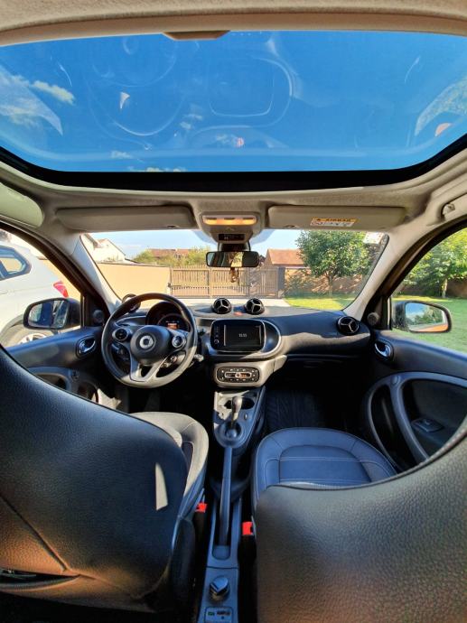 Smart forfour Prime automatik TURBO koža panorama NAV, 2016 god.