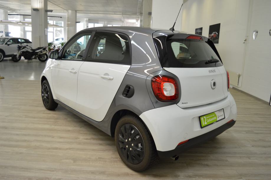 Smart forfour PRIME manualni mjenjač,full oprema, 2015 god.