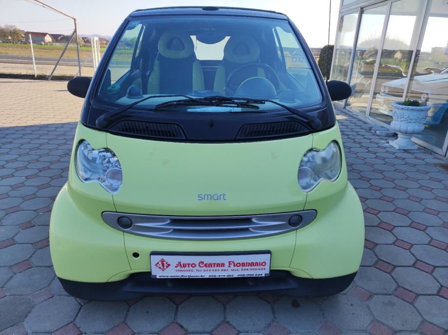 Smart fortwo cabrio 0,6 benzin 2001.,reg.GODINU DANA, KLIMA, SERVO ...