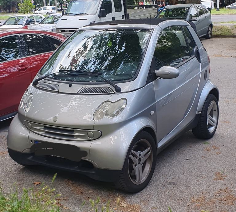 Smart fortwo cabrio 0.8 CDI PASSION automatik, 2003 god.
