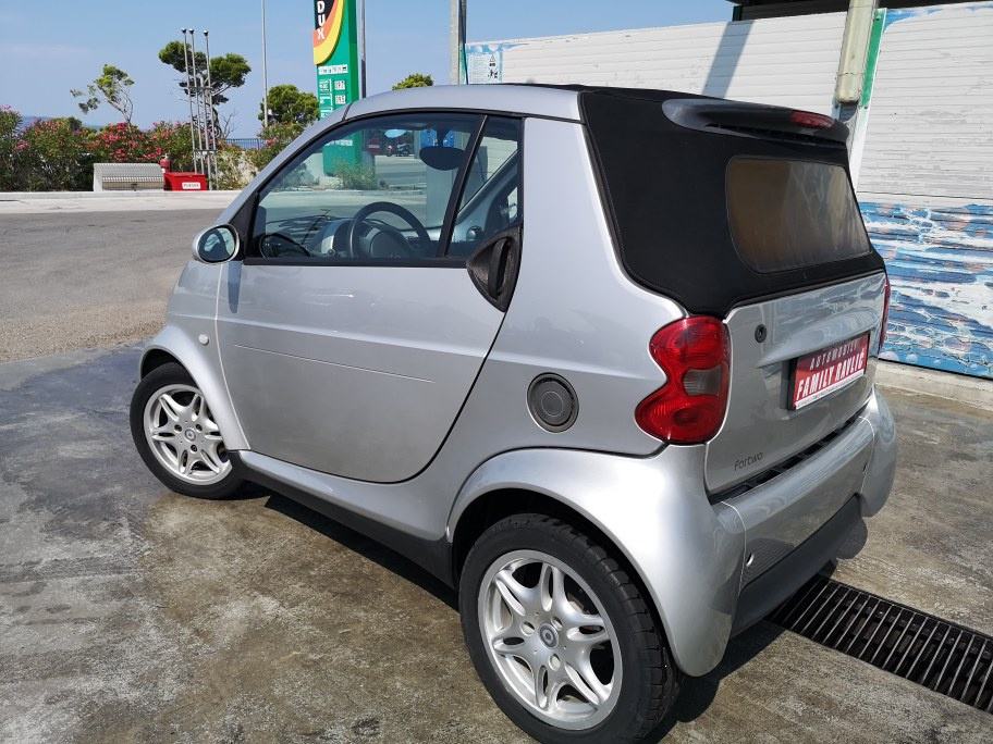 Smart fortwo cabrio--45 kw--2004 g--Klima--, 2004 god.
