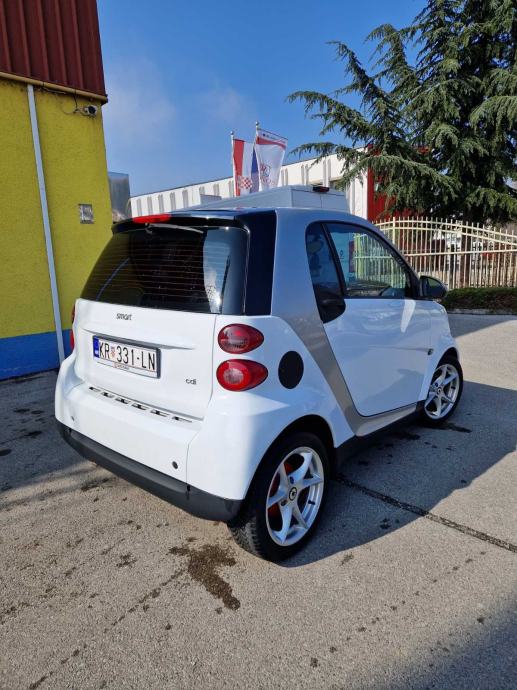 Smart fortwo cdi, 2009 god.