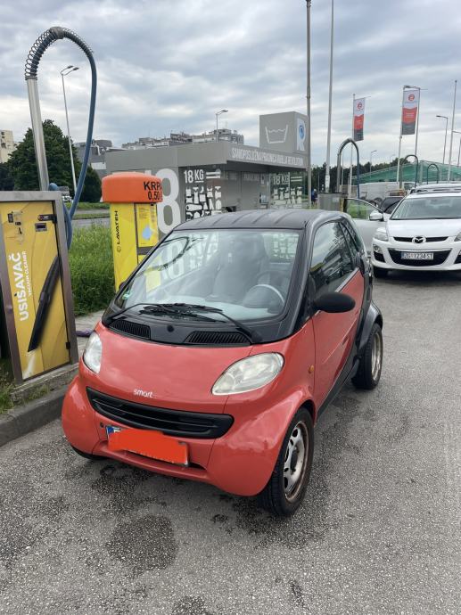 Smart fortwo coupe 450 - automatik, klima, reg do 11/23, 2001 god.