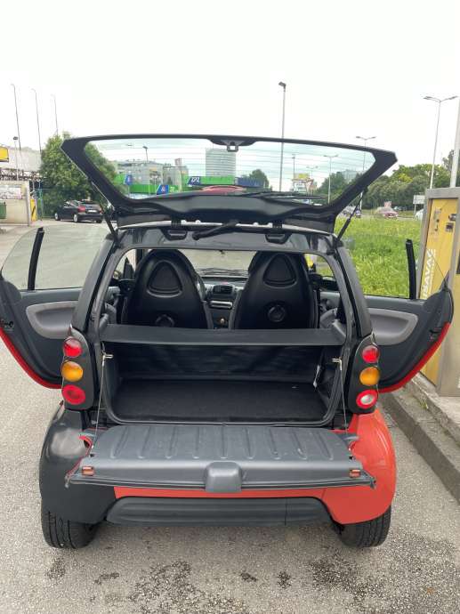 Smart fortwo coupe 450 - automatik, klima, reg do 11/23, 2001 god.