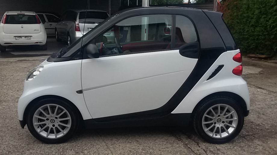 Smart fortwo coupe 451 cdi Softouch Passion full automatik kartice ...