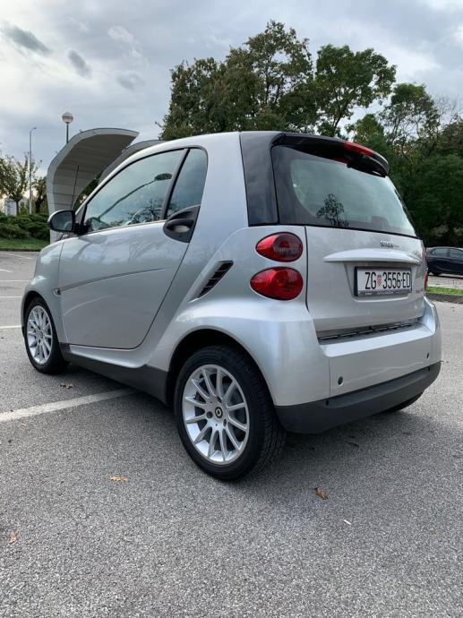 Smart fortwo 1.0 MHD 451,High style,klima,servo,panorama,automatik, F1 ...