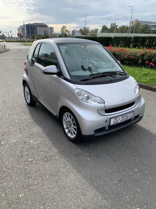 Smart fortwo 1.0 MHD 451,High style,klima,servo,panorama,automatik, F1 ...
