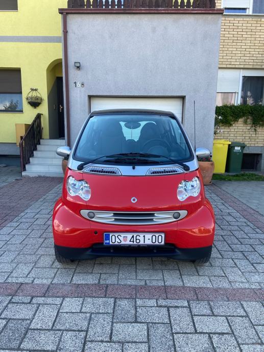 Smart fortwo coupe 700 automatik, 2004 god.