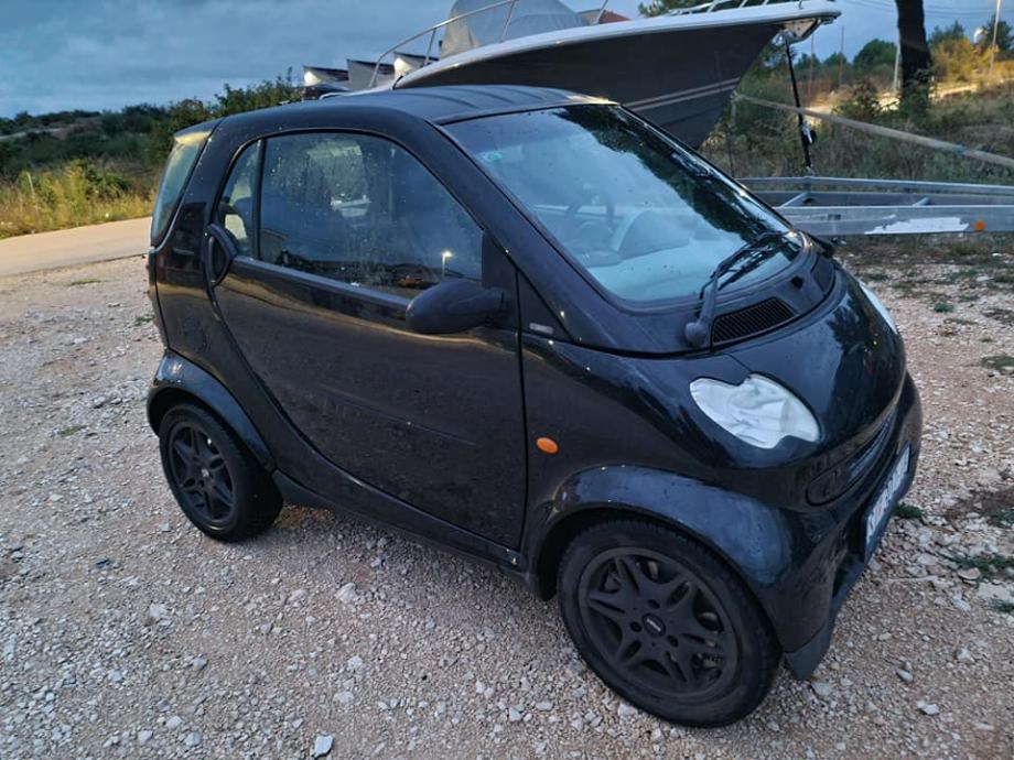 Smart fortwo coupe 700, 2005 god.