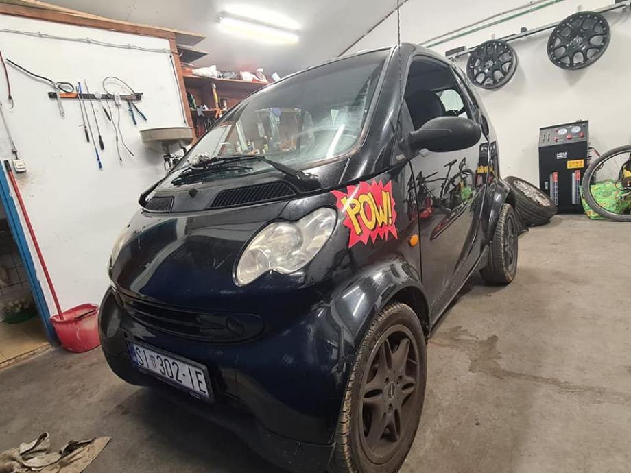 Smart fortwo coupe 700, 2005 god.