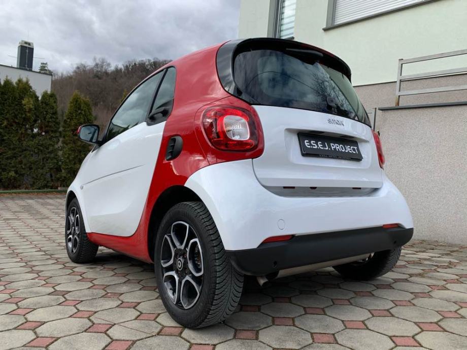 Smart fortwo coupe automatik PASSION mod. 2019., 2018 god.