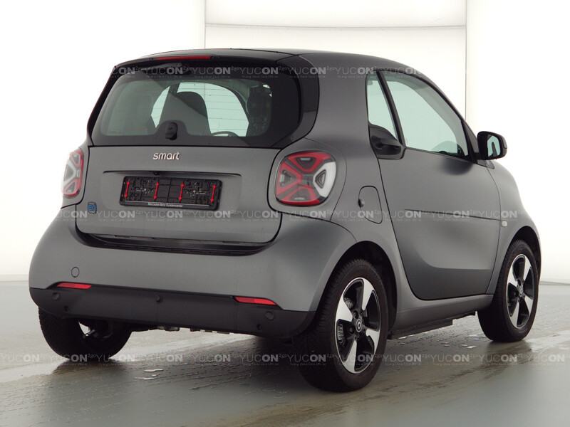 Smart fortwo coupe EQ automatik, 2021 god.