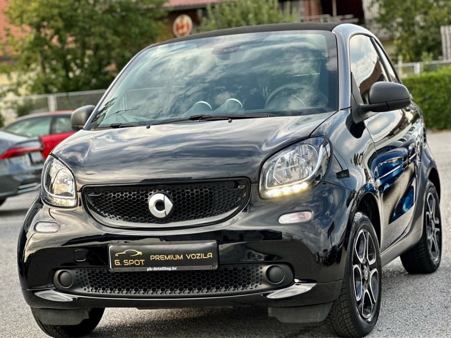Smart fortwo coupe fortwo *AUTOMATIK*2019god*10800€, 2019 god.