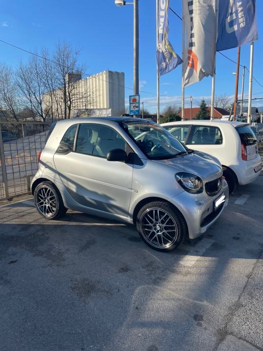 Smart fortwo coupe automatik, 2015 god.