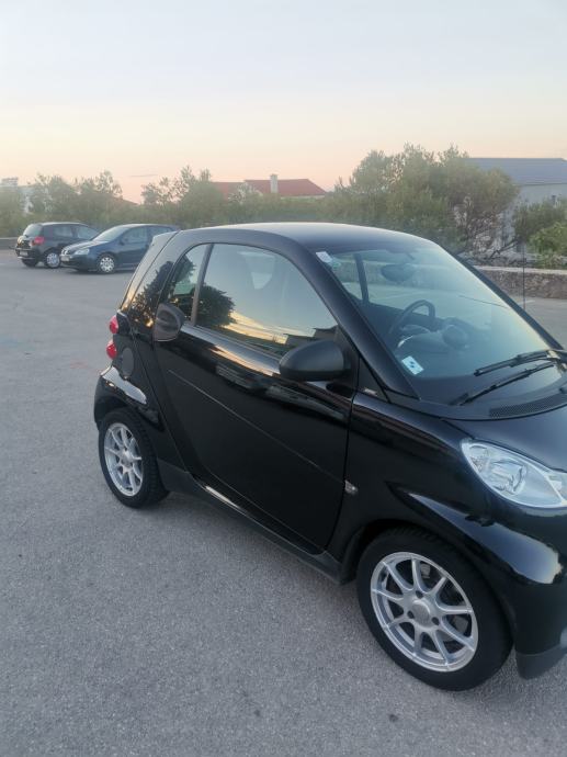 Smart fortwo coupe mhd, 2008 god.