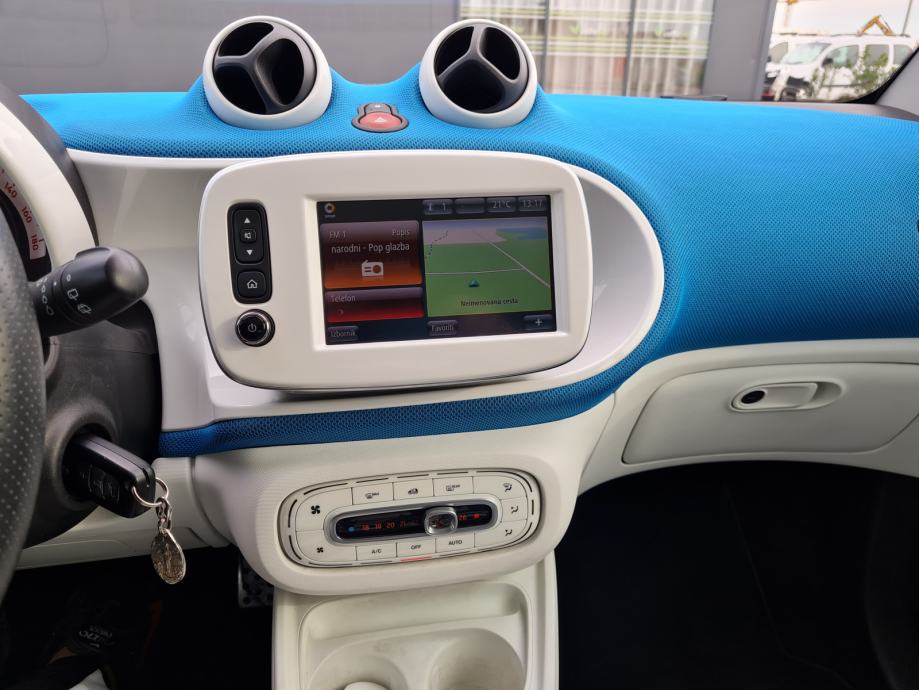 Smart fortwo coupe PROXY AUTOMATIK 2.vlasnik, 2017 god.