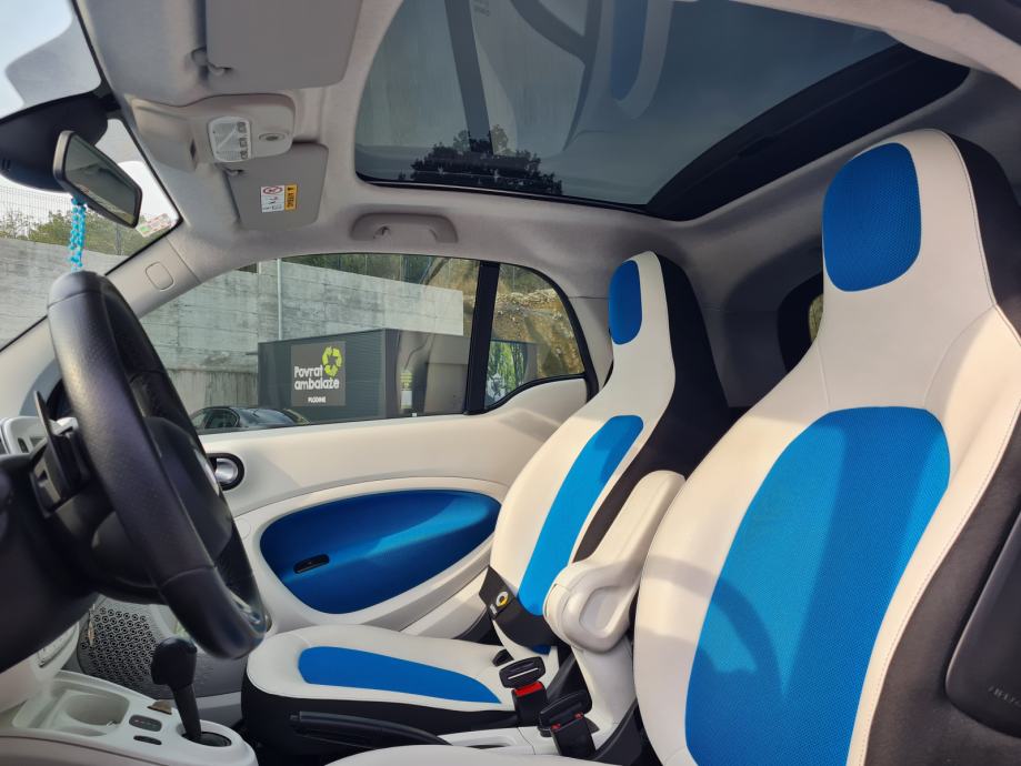 Smart fortwo coupe PROXY AUTOMATIK 2.vlasnik, 2017 god.