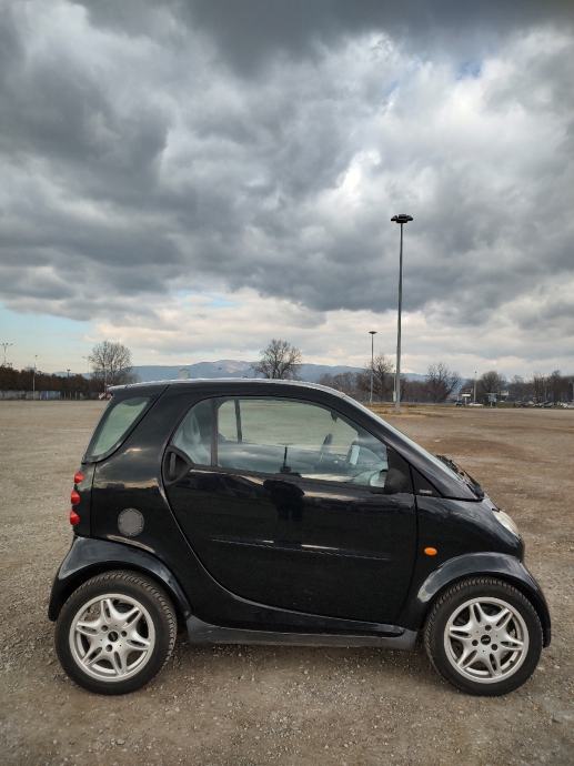 Smart fortwo coupe Pulse Softip, 2005 god.