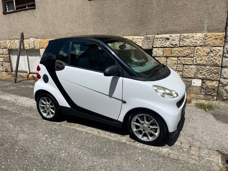 Smart 451 fortwo coupe, 2008 god.
